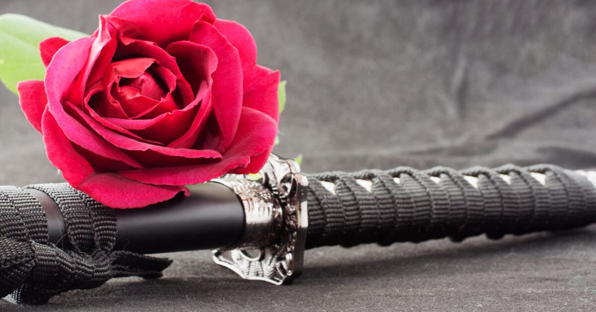 Kate Grove: Books with the best mix of fantasy & romance